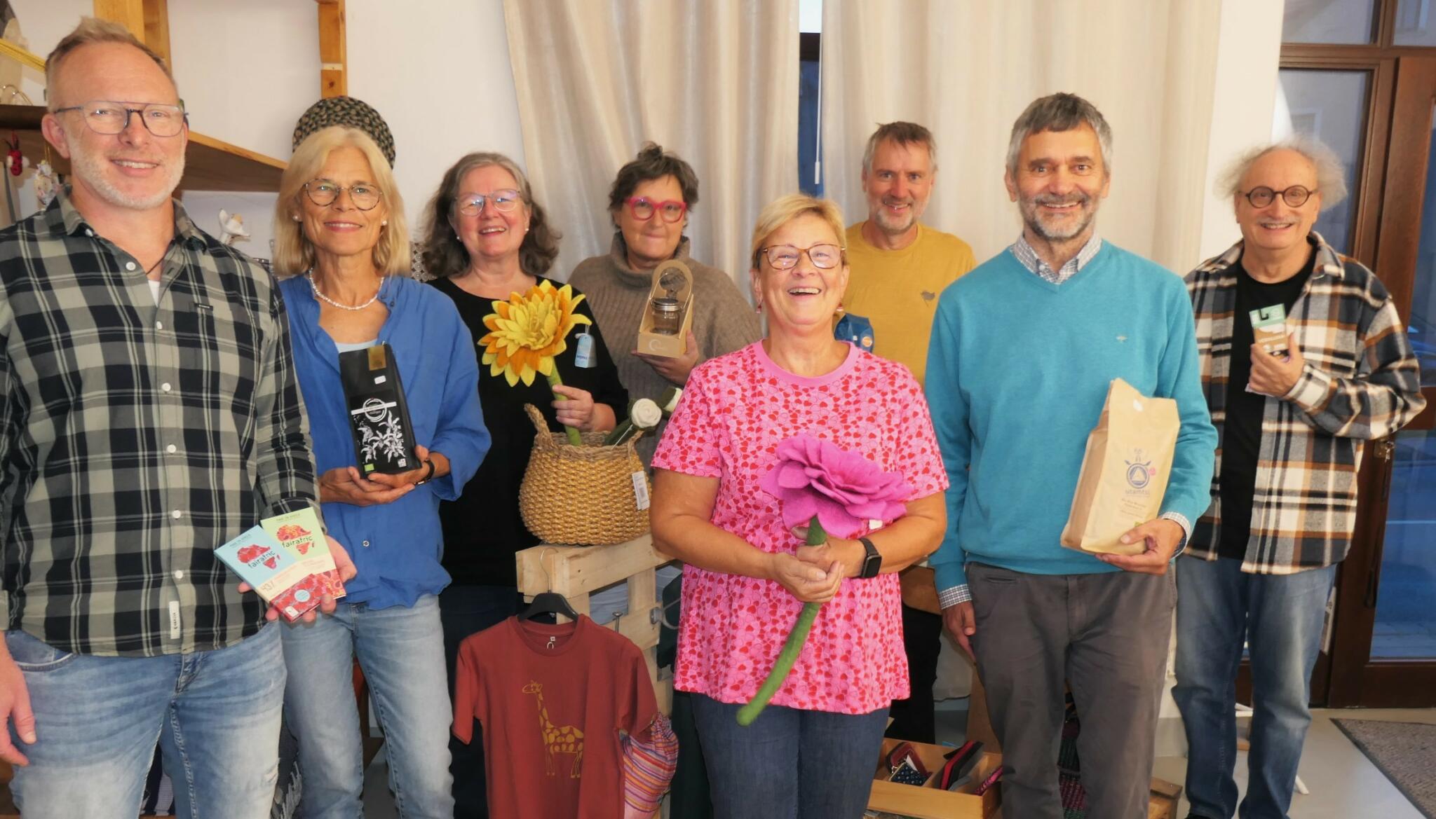 Neuformierter Vorstand erstmals in Aktion - Weltladen Rimpar